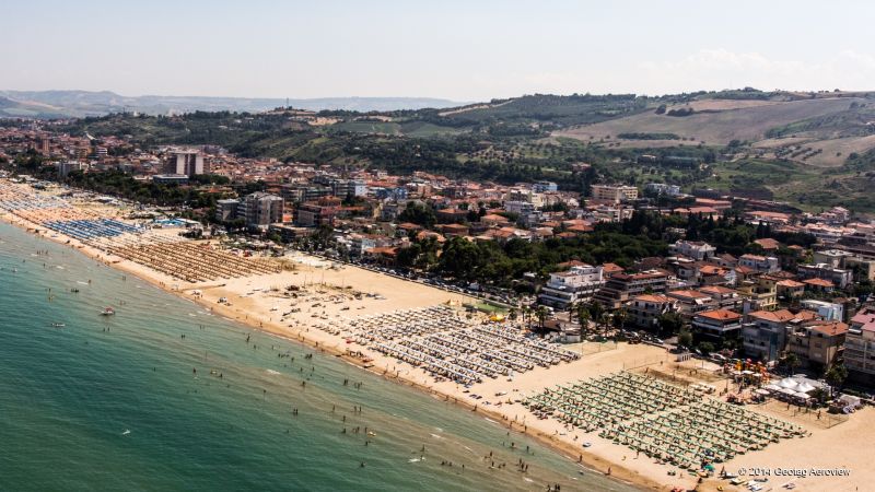 Italy, Abruzzo, Teramo, Roseto degli Abruzzi - TRIPinVIEW