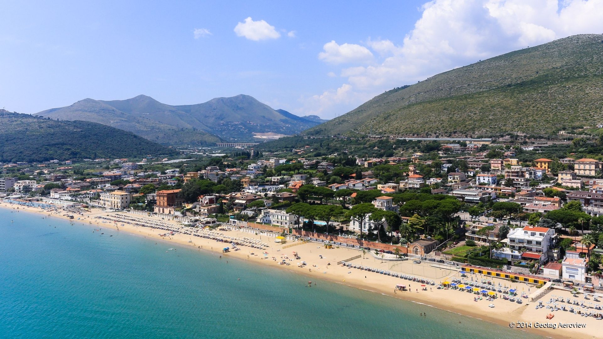 TRIPinVIEW: beach Vindicio