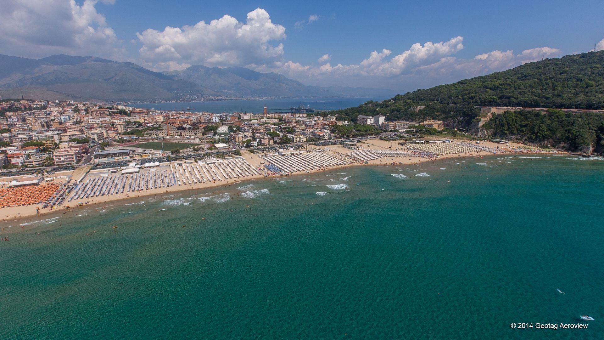 TRIPinVIEW: beach Serapo