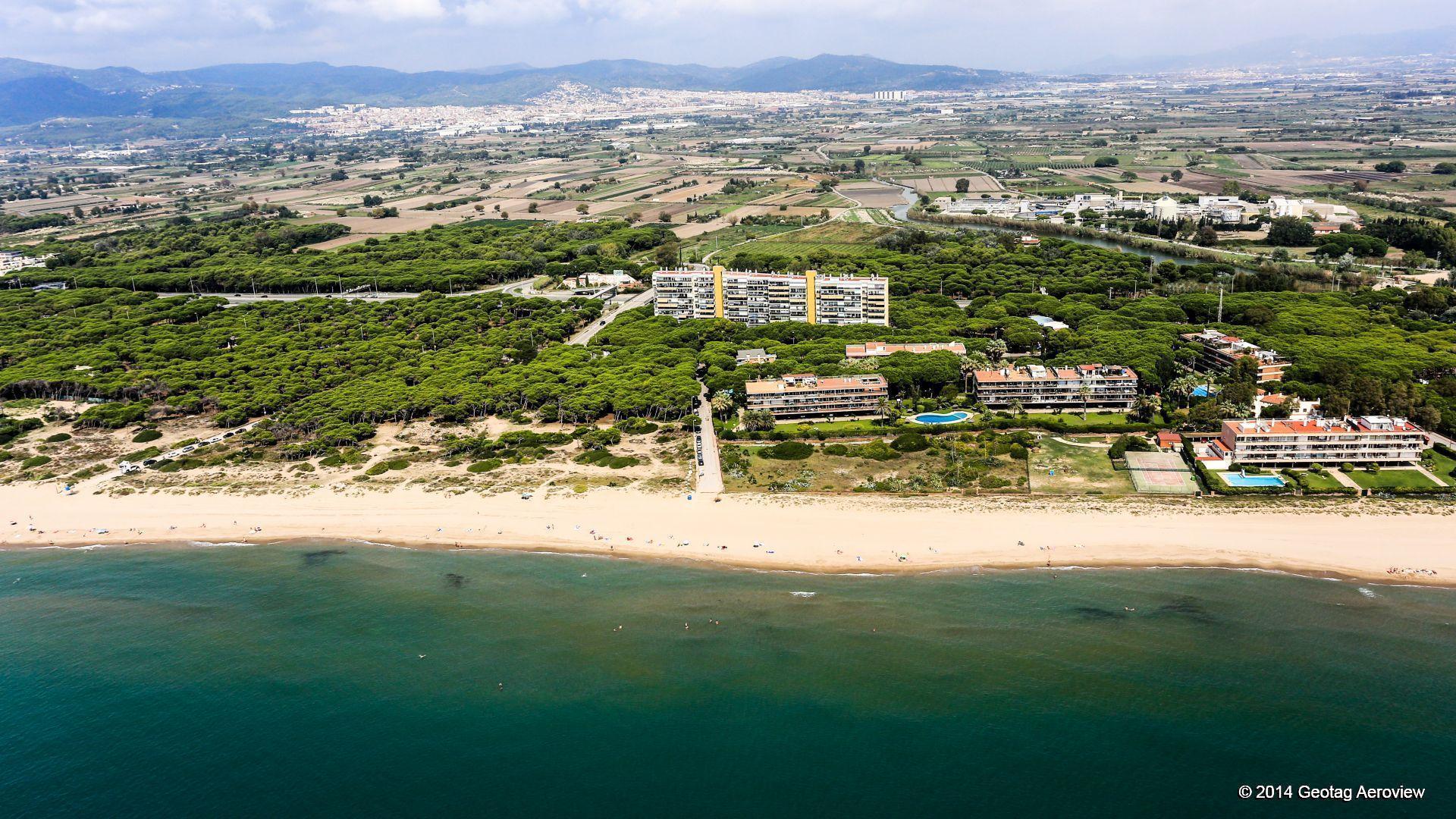 TRIPinVIEW: beach Gavà Beach