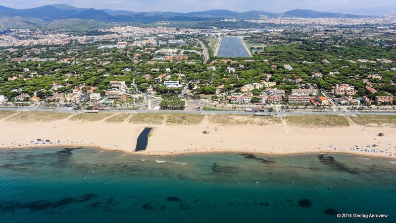 Spain, Cataluña, Barcelona, Castelldefels - TRIPinVIEW