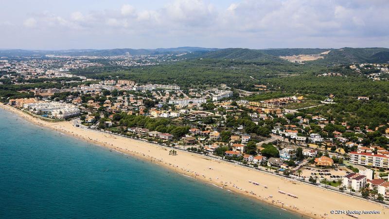 Spain, Cataluña, Tarragona, Coma-Ruga Beach - TRIPinVIEW