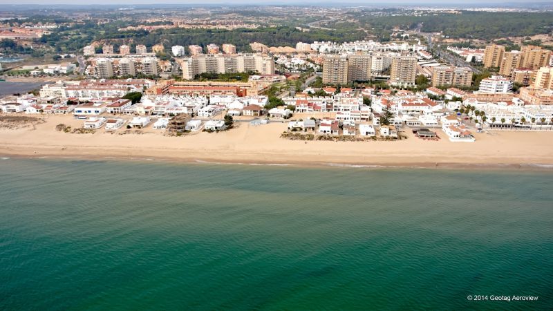 Spain, Andalucía, Huelva, La Antilla Beach - TRIPinVIEW