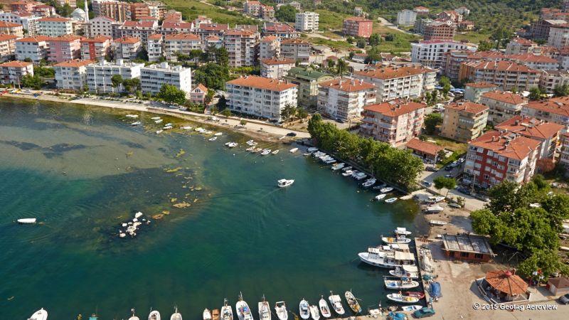 Turkey, Yalova, Cinarcik, Cinarcik Harbour - TRIPinVIEW